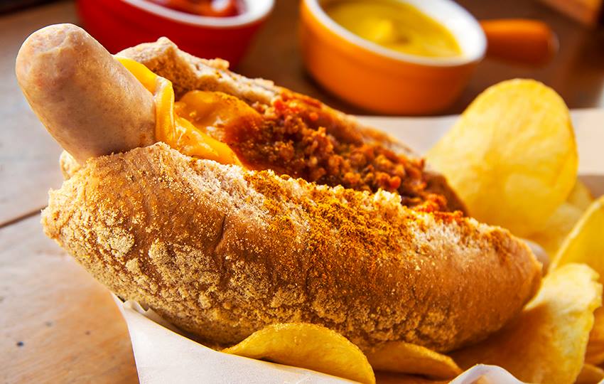 Conheça seis espaços para comer Hot Dog em São Paulo • Canguru News