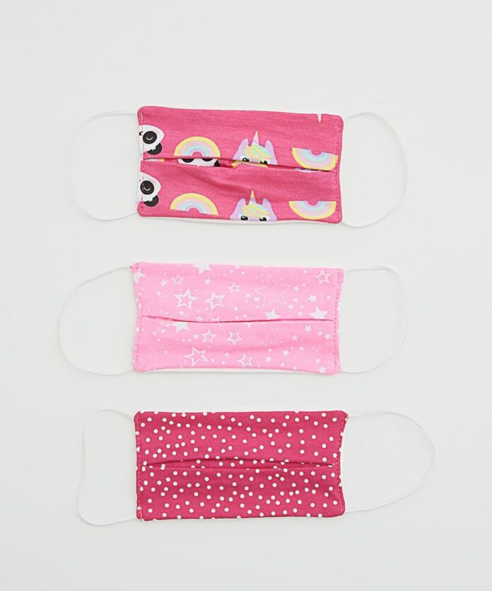 Máscara infantil: 8 lojas com opções divertidas para agradar as crianças