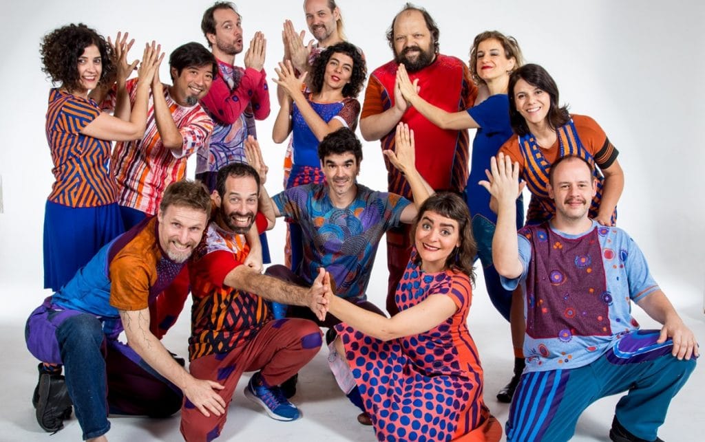 Festival Barbatuques enaltece música corporal e homenageia fundador